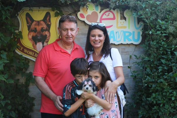 Sevgili Oylum Talu ve ailesi Casper'a kavuştular - Elit Yavru